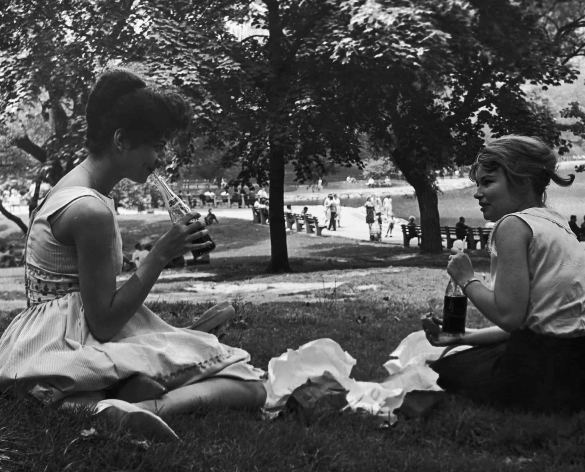 33 Vintage Photos That Show Life in the 'Swinging Sixties' - 24/7 Tempo