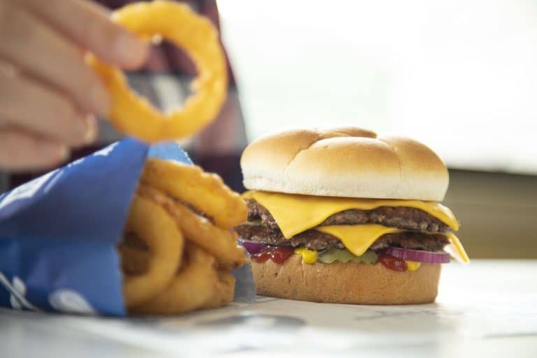 8 Restaurant Chains to Skip and Where to Eat Instead - 24/7 Tempo