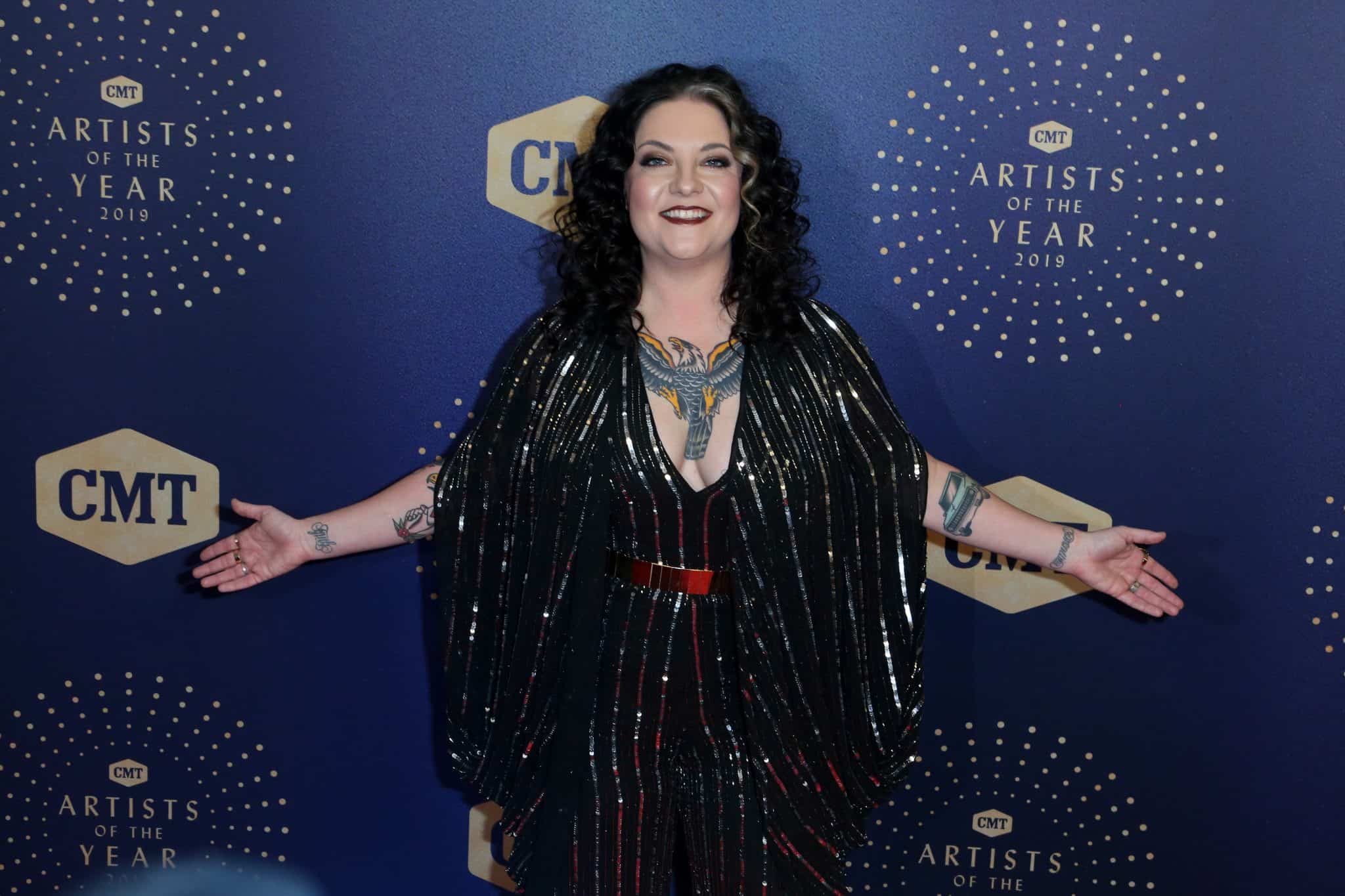 21 of the Most Popular Pop Country Music Artists - 24/7 Tempo