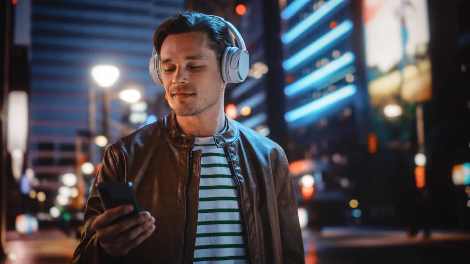 Never Do These 20 Things When Visiting a Foreign Country - 24/7 Tempo