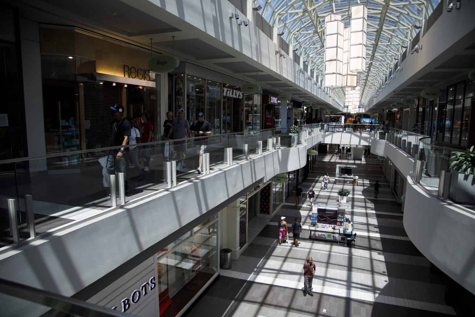The Curious History Behind the American Shopping Mall - 24/7 Tempo