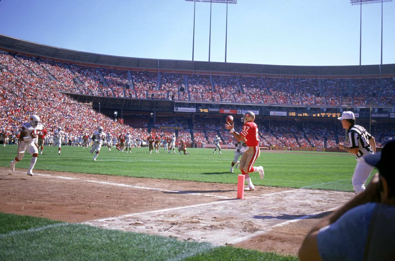 11 of the Greatest Moments in NFL History - 24/7 Tempo