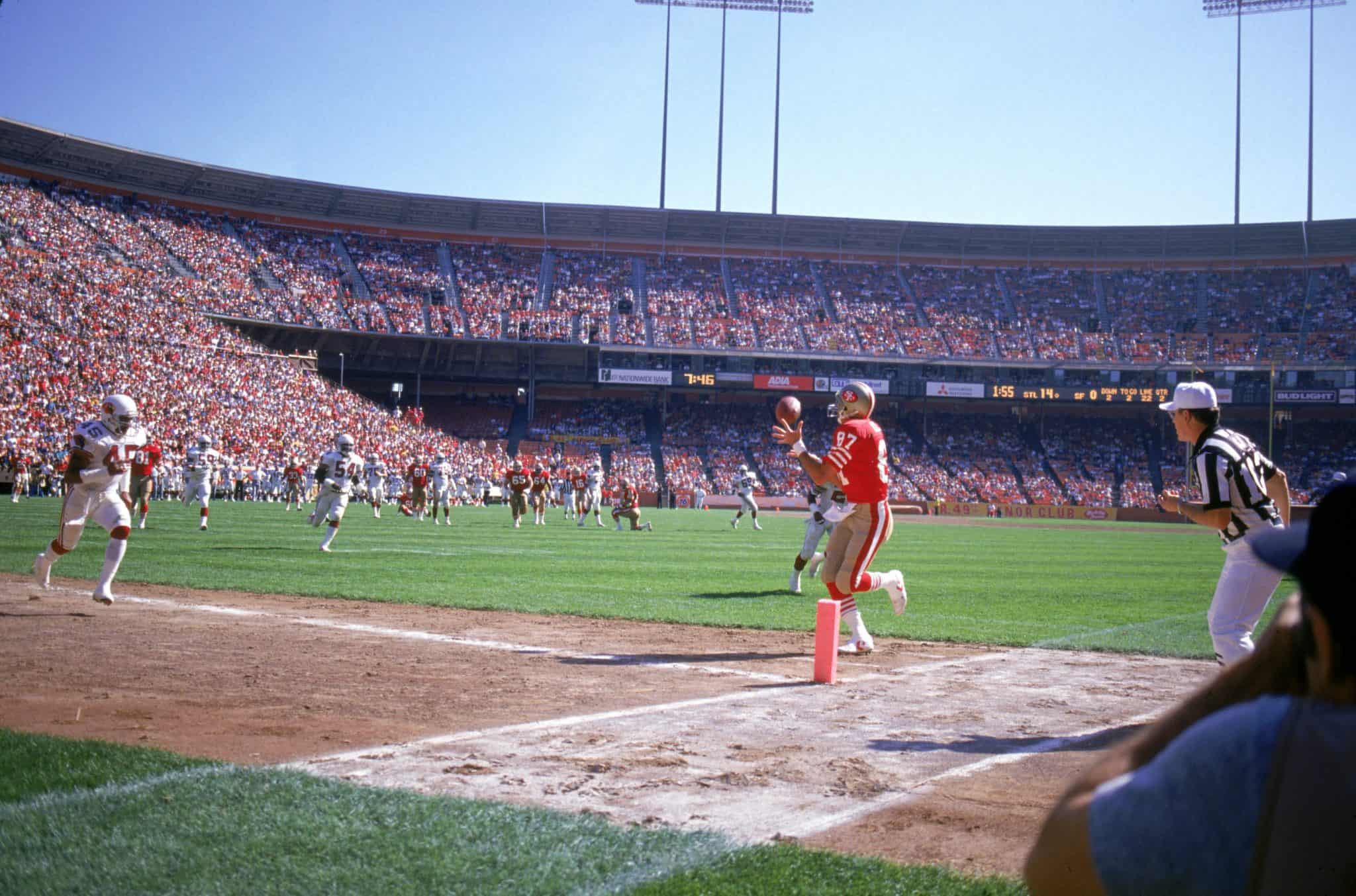 11 of the Greatest Moments in NFL History - 24/7 Tempo