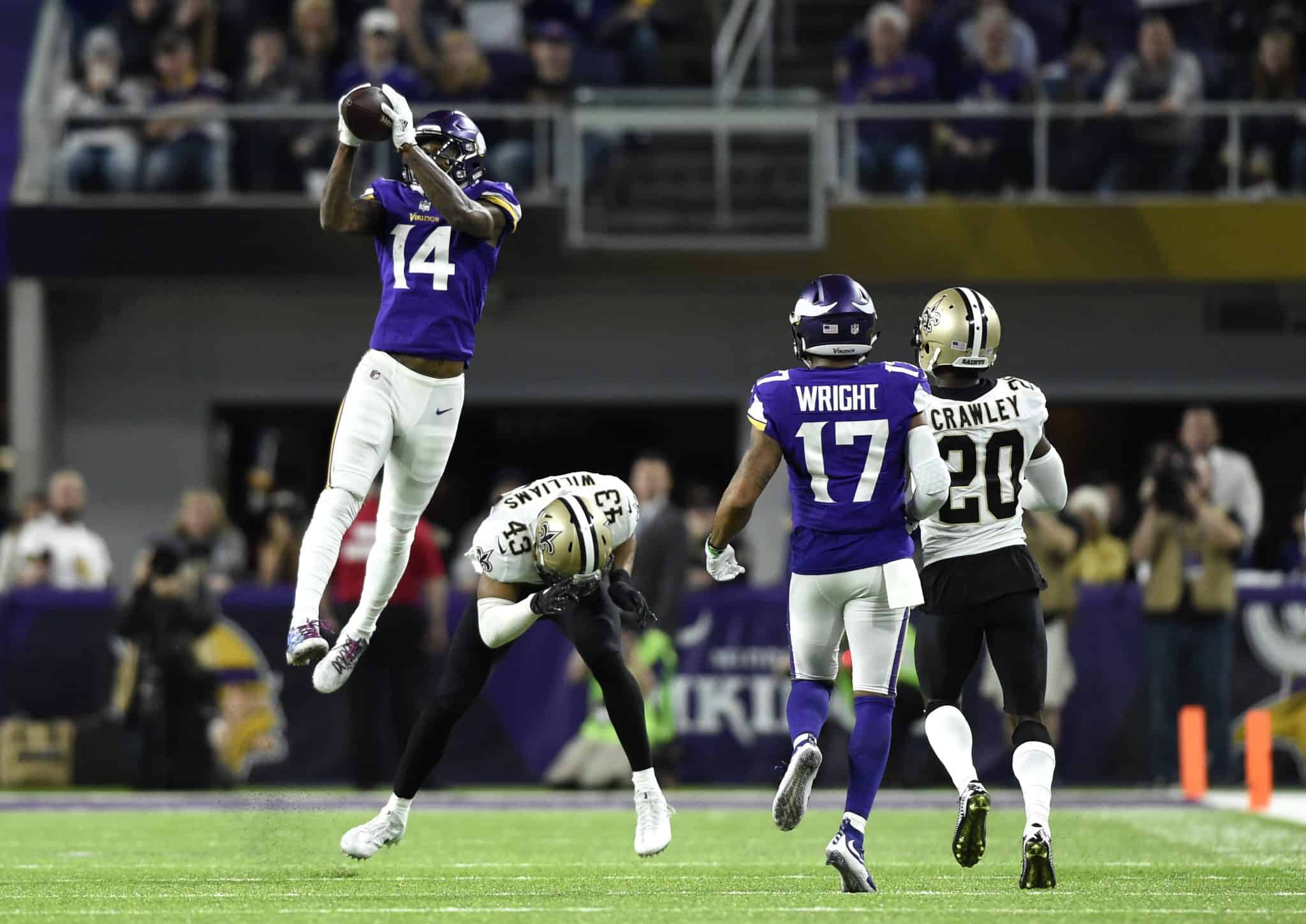 11 of the Greatest Moments in NFL History - 24/7 Tempo