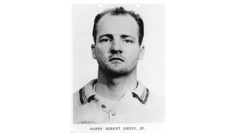 The 1960s Most Notorious: Inside the FBI’s Most Wanted List - 24/7 Tempo