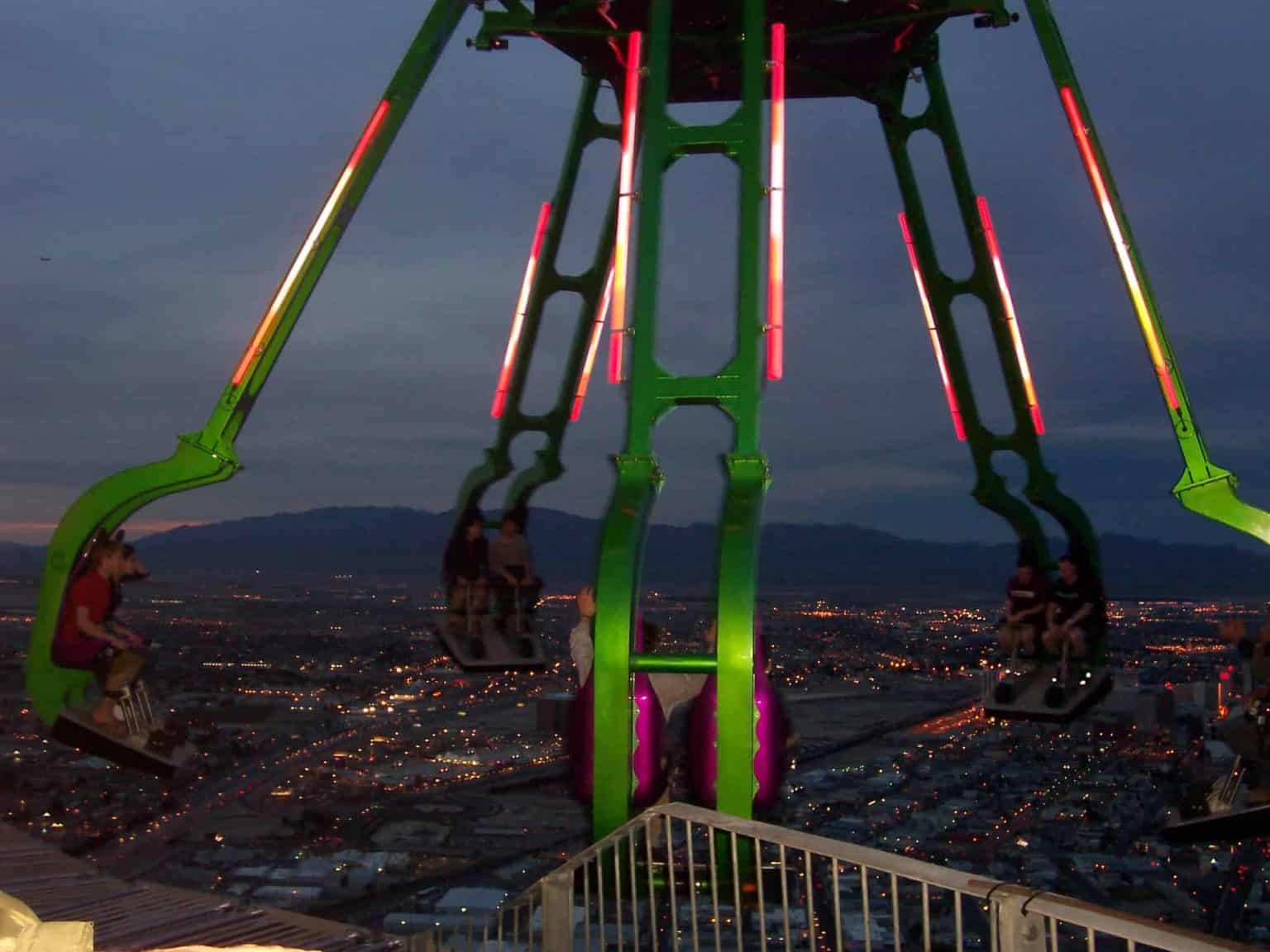 The Top 13 Most Dangerous Roller Coasters Still Running Today - 24/7 Tempo